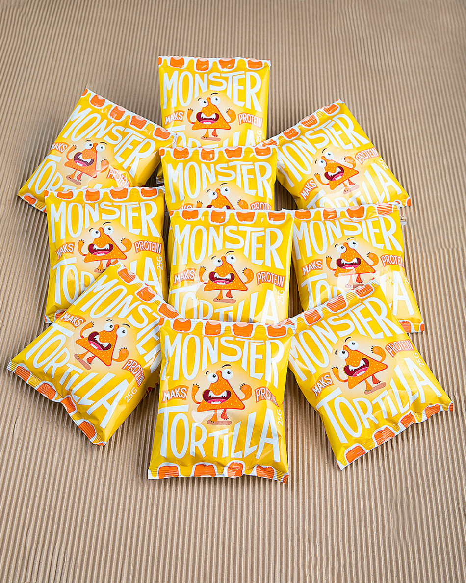 Monster Tortilla Cheddar Chips 50g - Tights.no