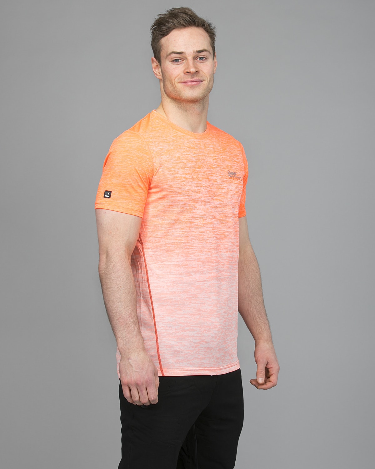 Superdry Active Ombre Grit Tee - Fluro - tights.no