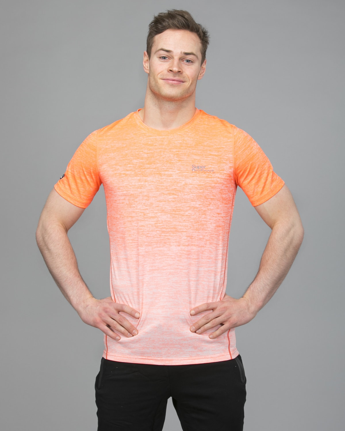 Superdry Active Ombre Grit Tee - Fluro - tights.no