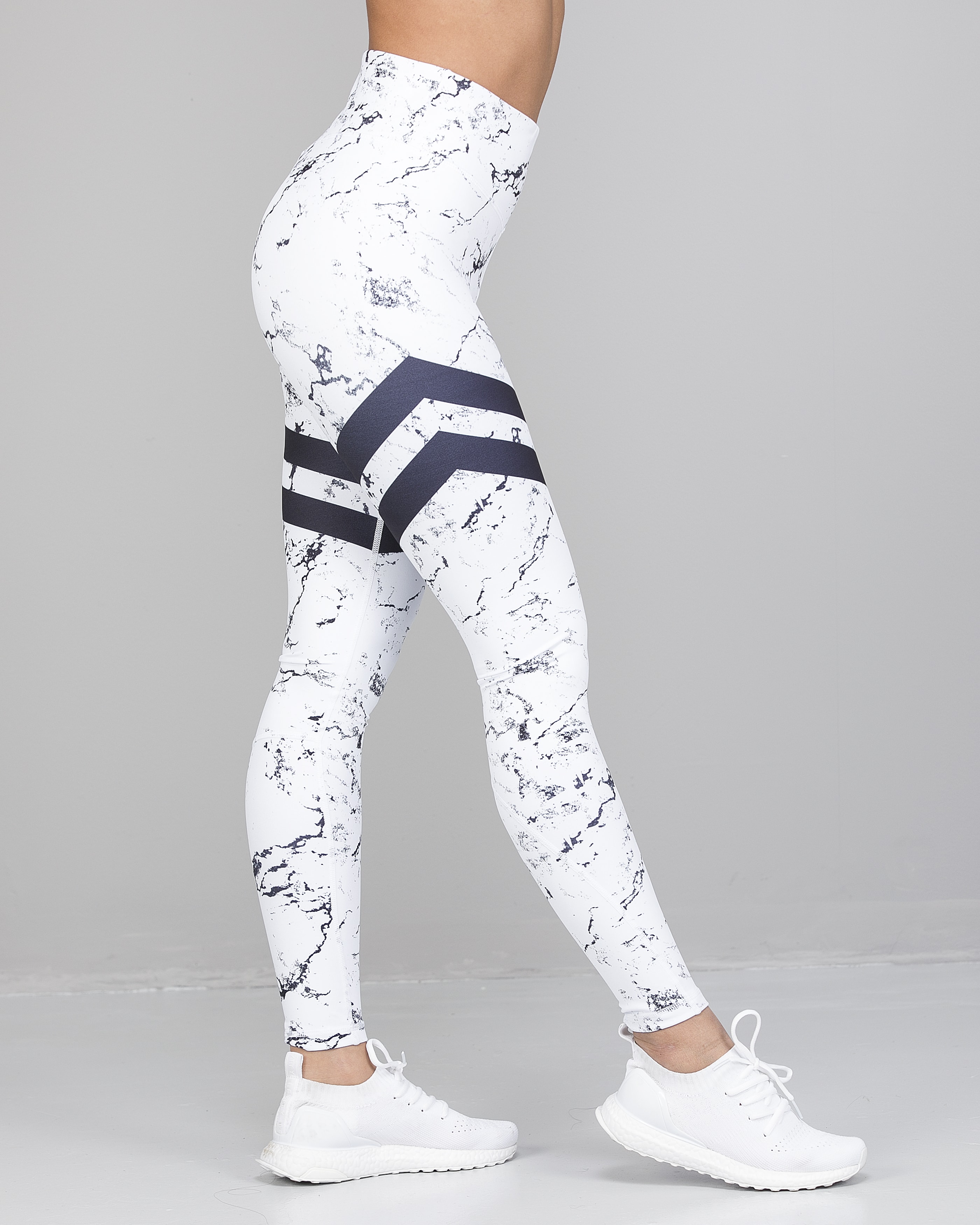 Weightless White Marble Tights - Tights.no