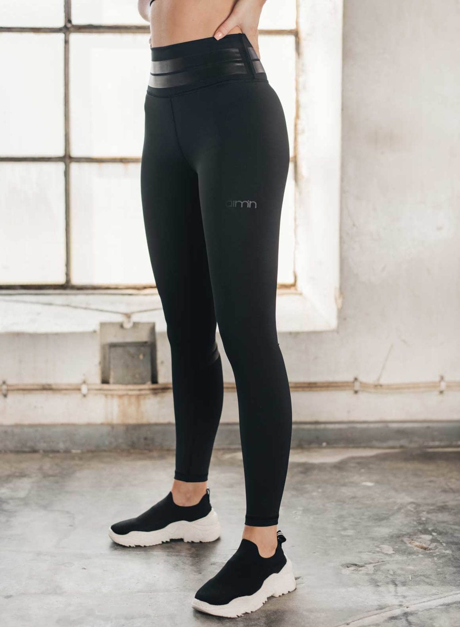 Aim´n All Black Line Up Tights - Tights.no
