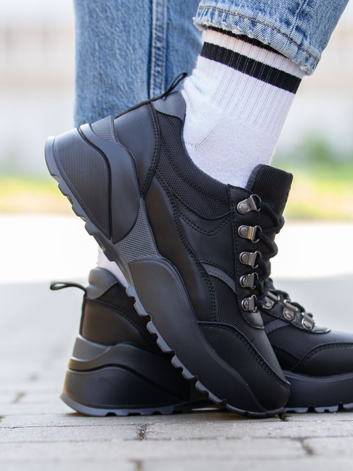 Noodles Chunko Low Black - Tights.no