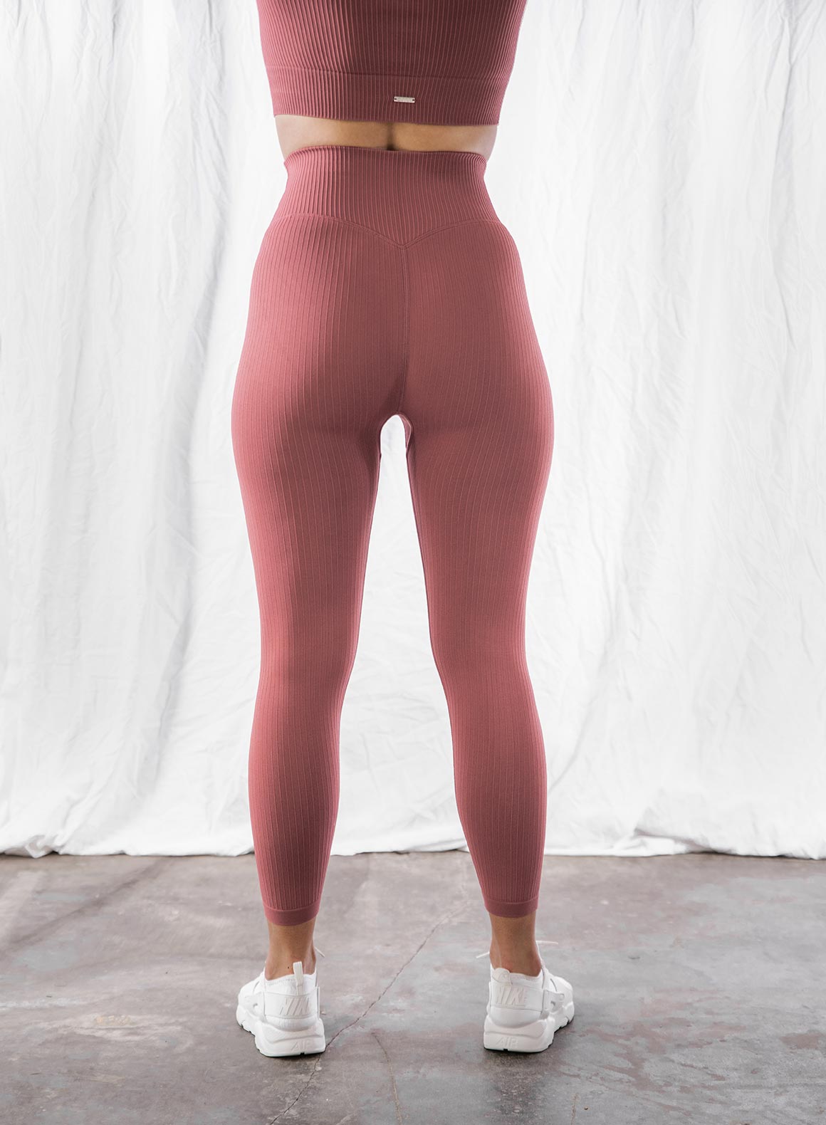 Aim’n Pink Beat Ribbed Seamless Tights - Tights.no