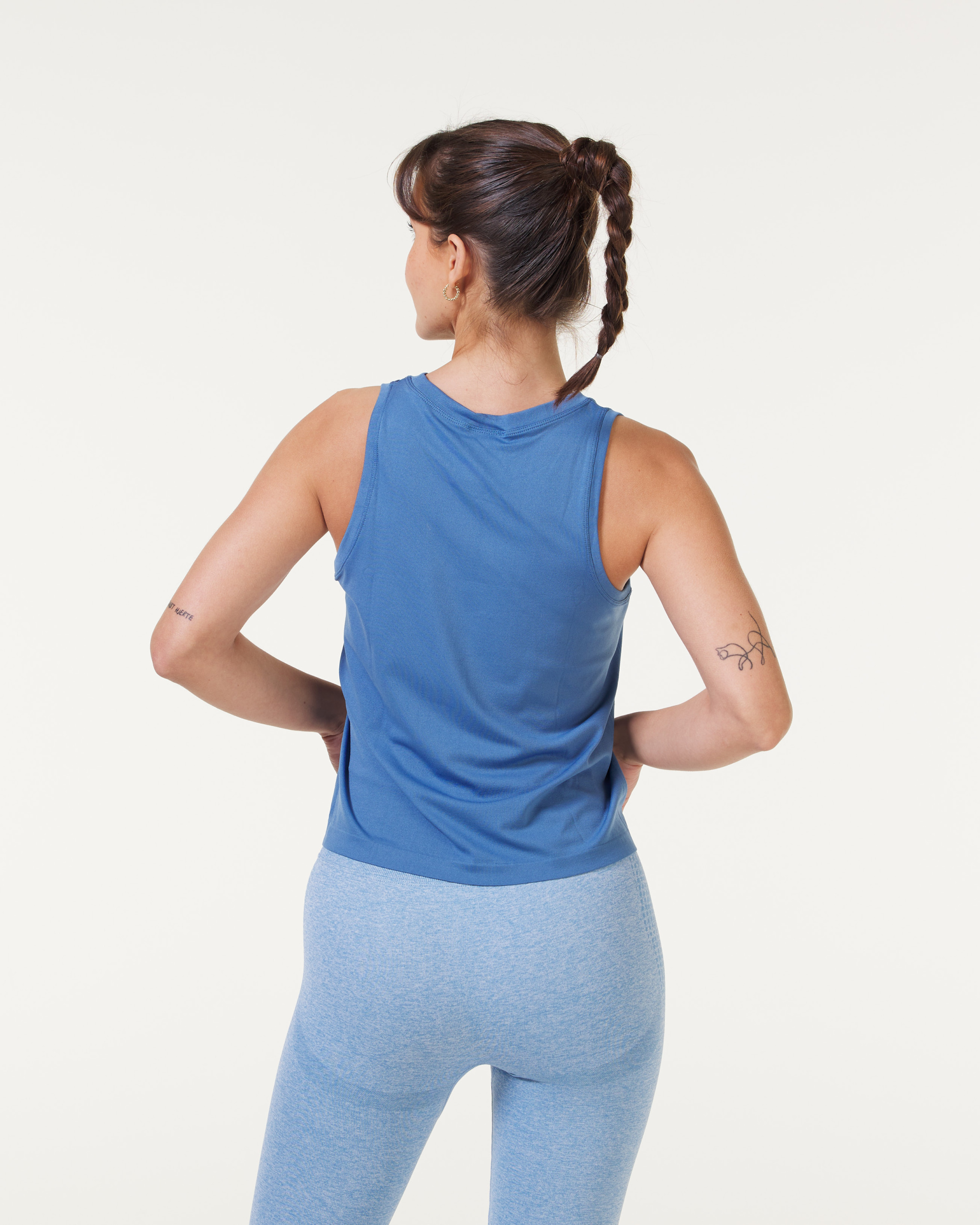 LEVITY Light Seamless Vest Blue Breeze - Tights.no