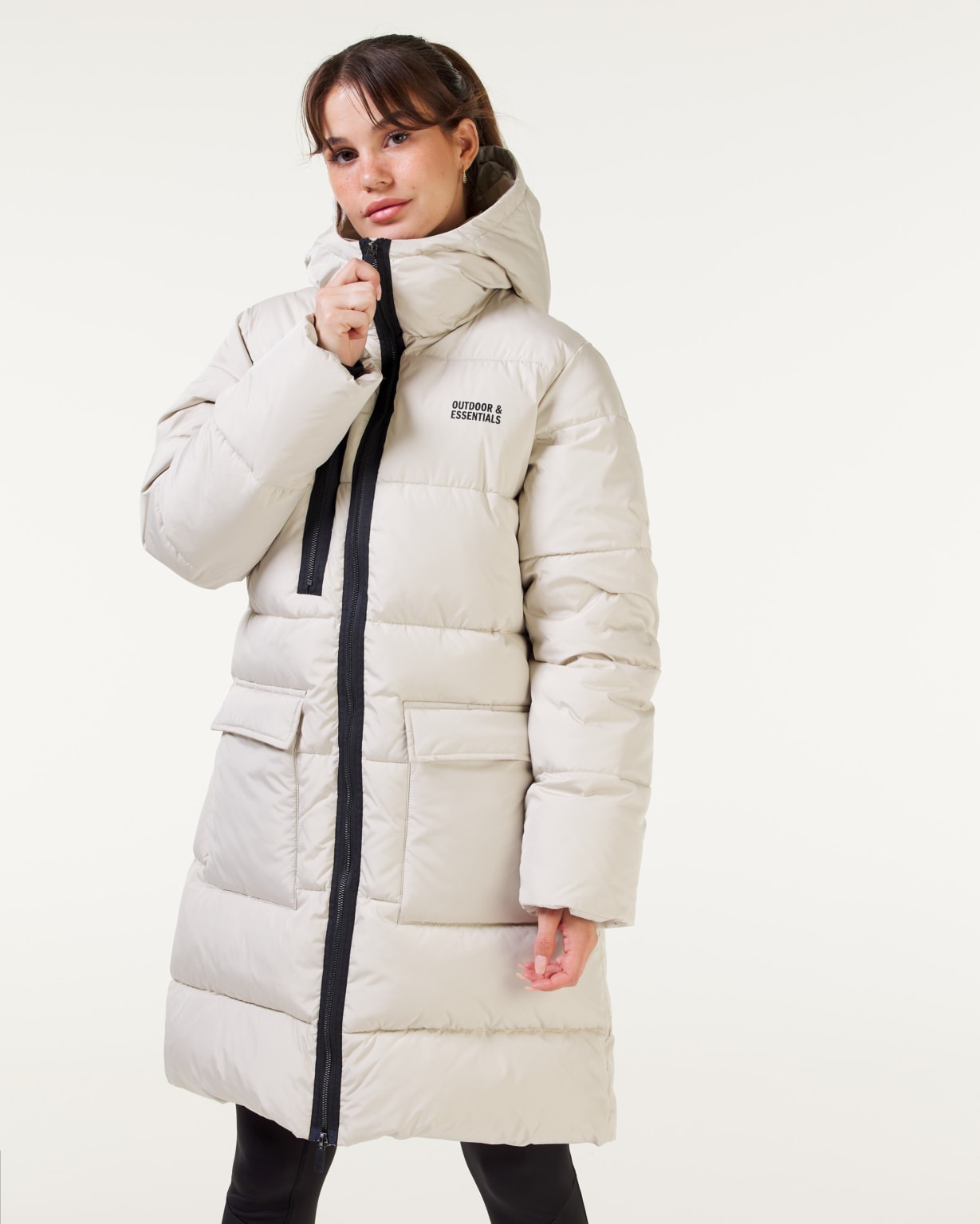 Outdoor & Essentials Weekend Long Jacket Beige - tights.no