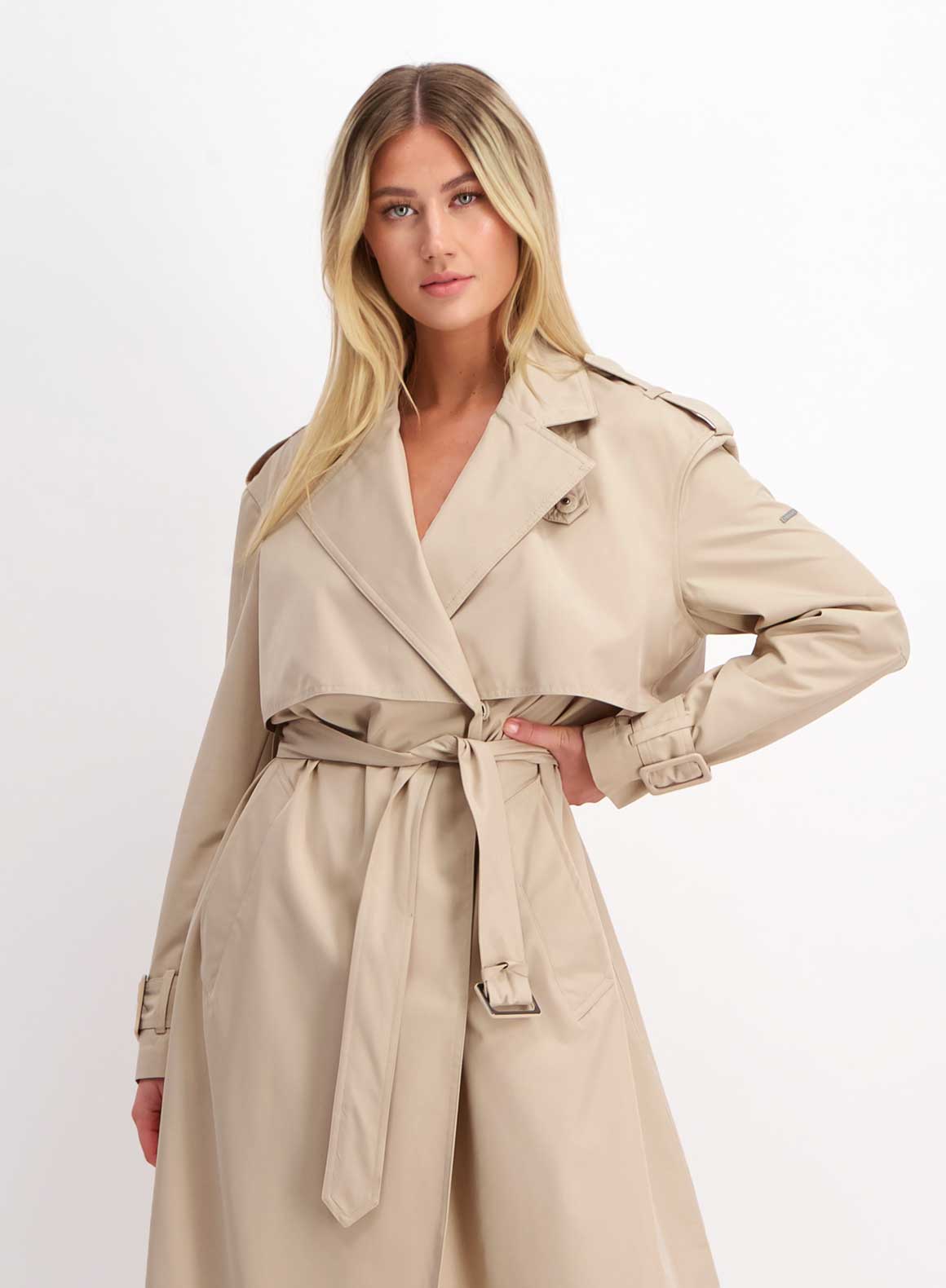Aim'n Beige Recycled Tech Trench Coat - tights.no