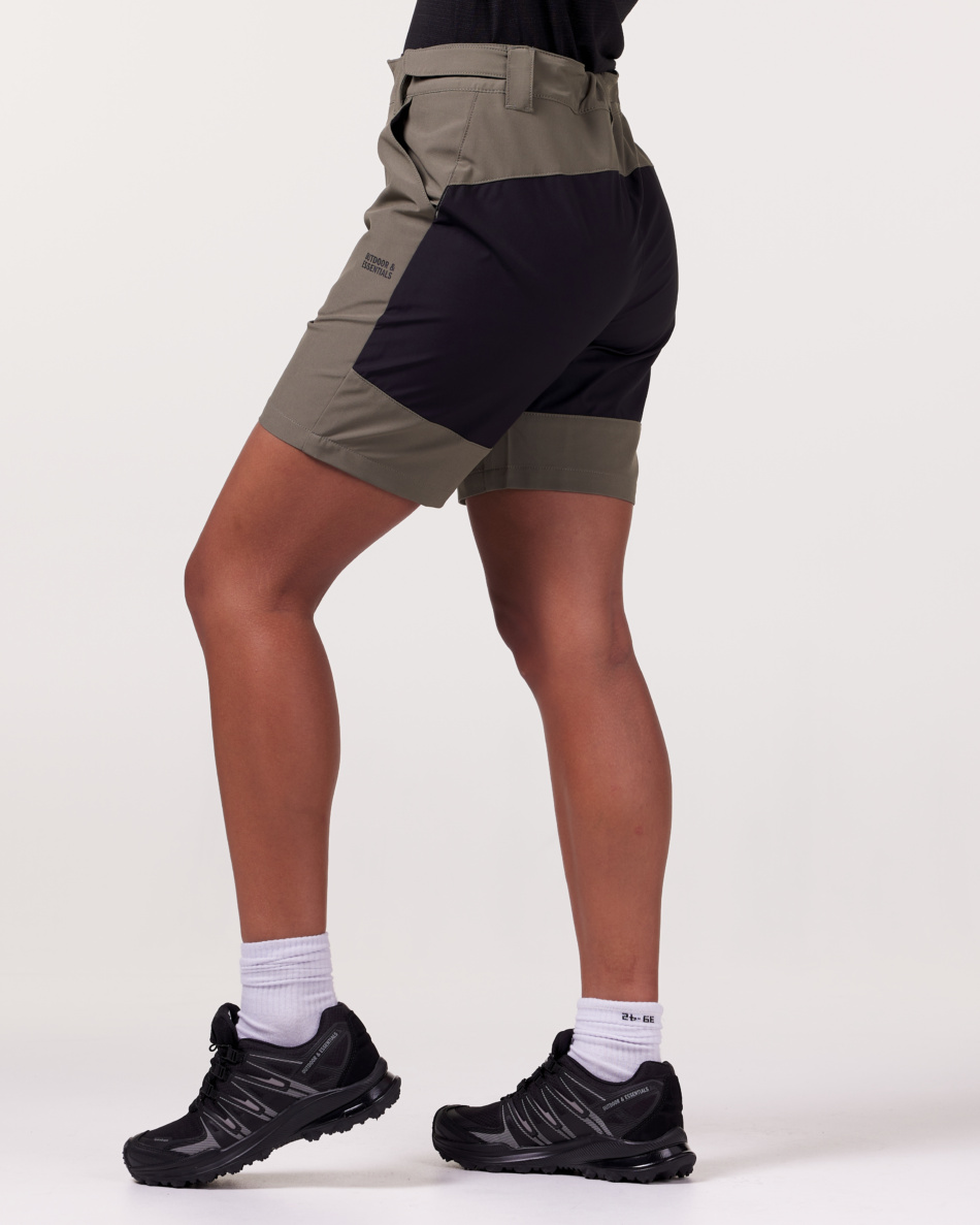 Outdoor & Essentials Terran Outdoor Shorts 2.0 Green - Tights.no