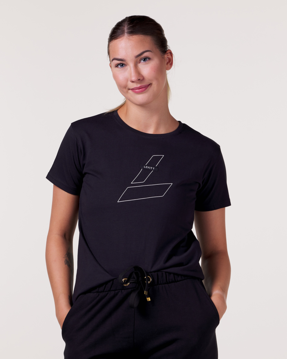 LEVITY Line Up T-shirt Black - Tights.no