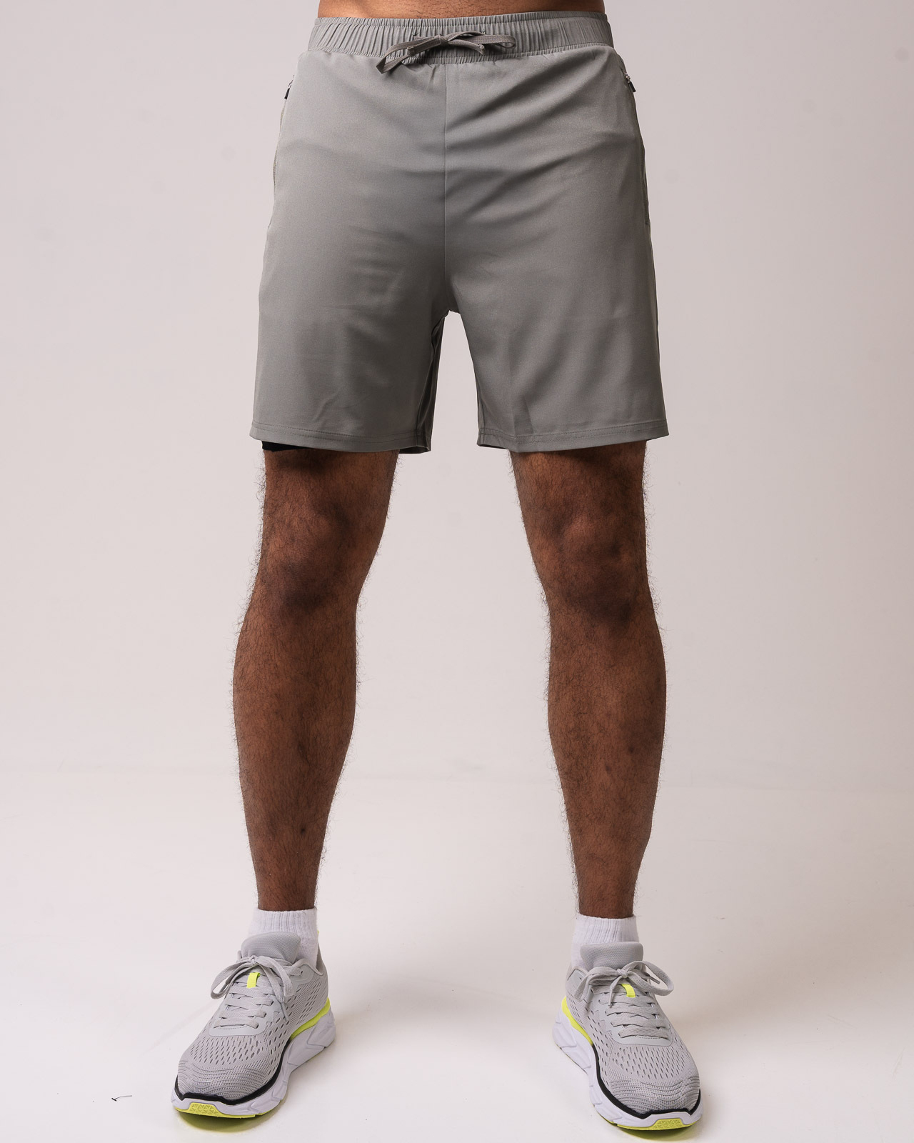 LEVITY Mobility 2-1 Pocket Shorts M Green Basil - Tights.no